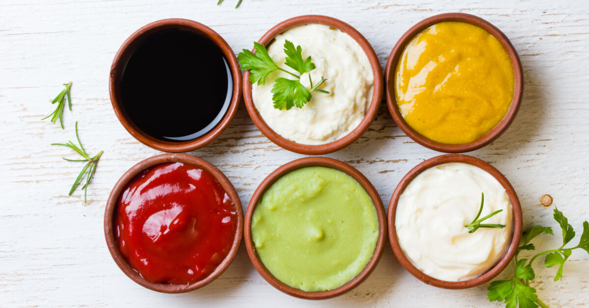 Our Favorite Healthy Condiments for Summer Cookouts | Ochsner Health
