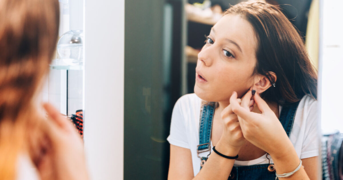 Infected Ear Piercings: 6 Ways It Can Happen | Ochsner Health