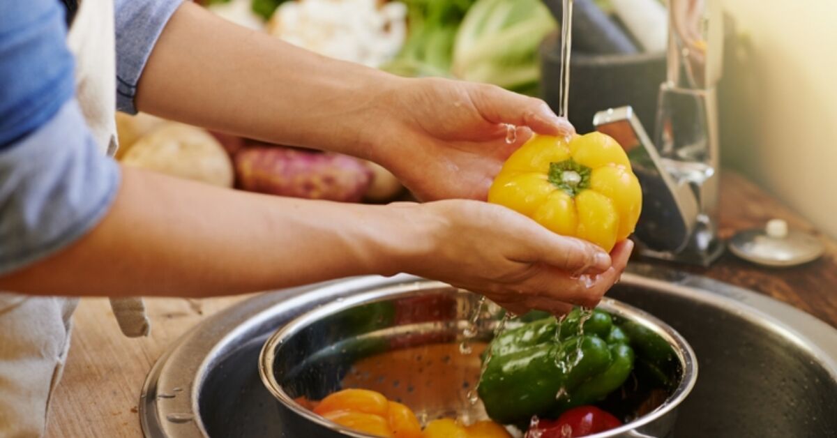 How to Properly Wash Your Produce | Ochsner Health